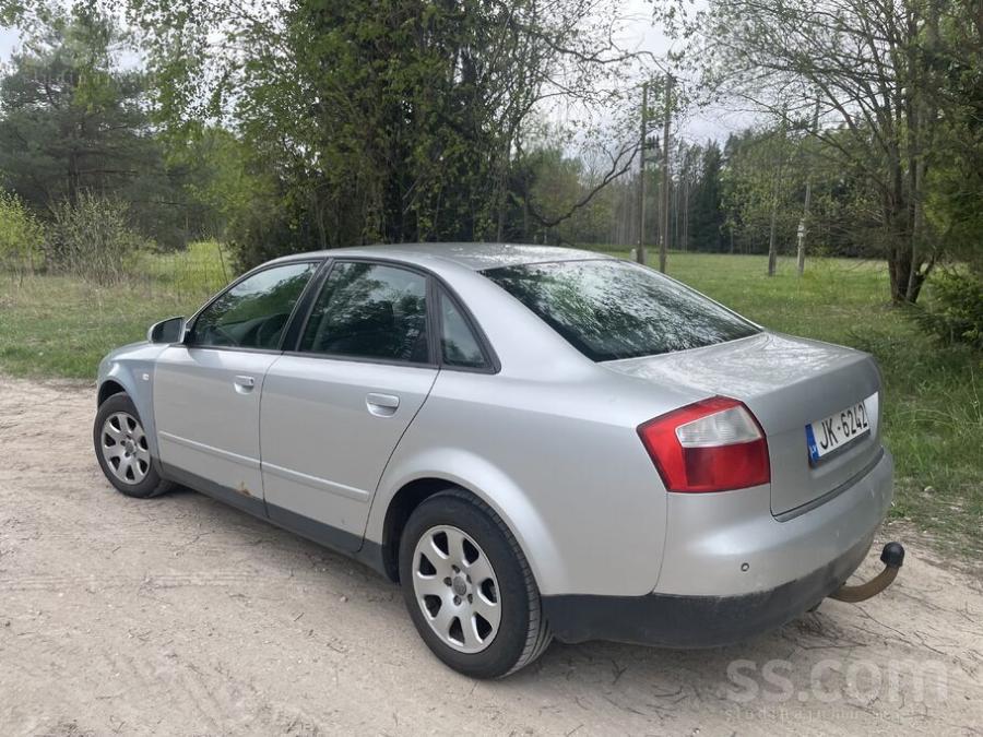 Audi A4 2002 in Riga, with an engine capacity of 1.90 L and mileage of 402 thousand km for 1200 €, photo 5 on AUTOMOTO.COM.LV