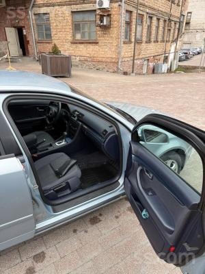Audi A4 2002 Kuldīga, ar dzinēja tilpumu 3.00 L un nobraukumu 368 tūkst. km par 1650 €, foto 7 vietnē AUTOMOTO.COM.LV