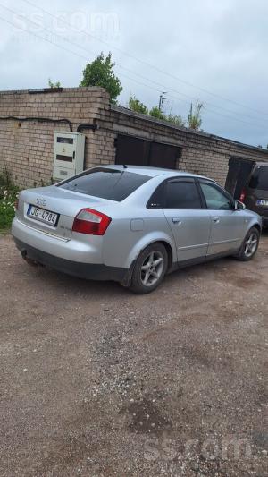 Audi A4 2002 in Saldus, with an engine capacity of 1.90 L and mileage of 385 thousand km for 850 €, photo 3 on AUTOMOTO.COM.LV