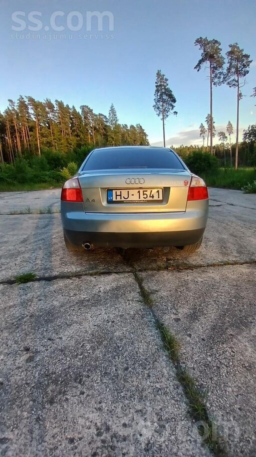 Audi A4 2002 in Bauska, with an engine capacity of 1.60 L and mileage of 318 thousand km for 1000 €, photo 3 on AUTOMOTO.COM.LV