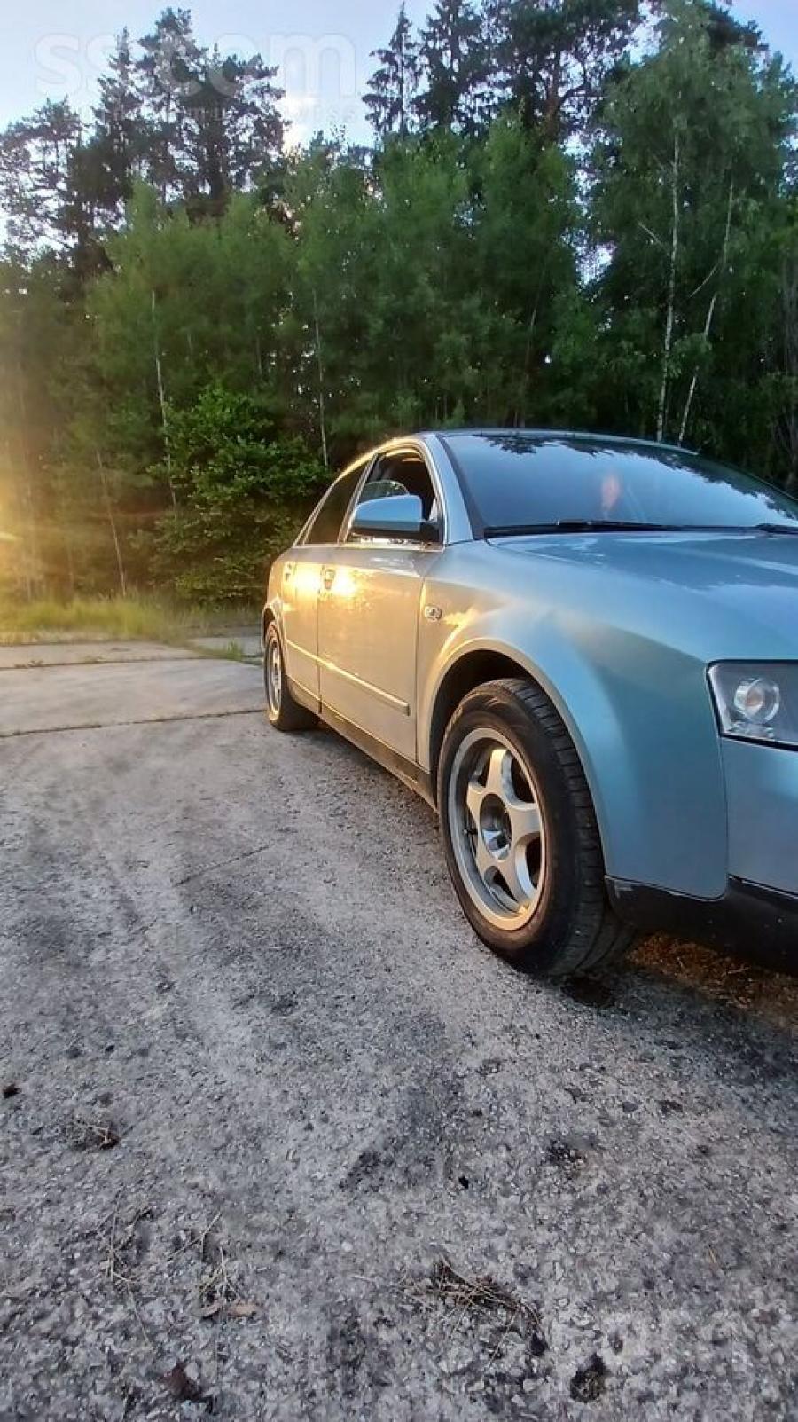 Audi A4 2002 in Bauska, with an engine capacity of 1.60 L and mileage of 318 thousand km for 1000 €, photo 7 on AUTOMOTO.COM.LV