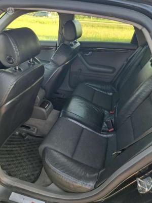 Audi A4 2002 Plungė, ar dzinēja tilpumu 1.90 L un nobraukumu 393 tūkst. km par 800 €, foto 14 vietnē AUTOMOTO.COM.LV