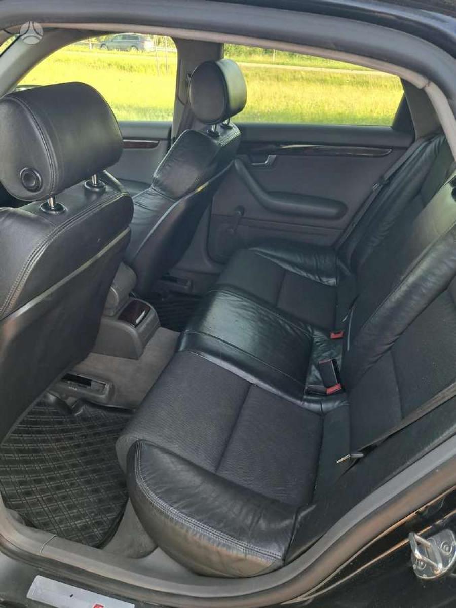 Audi A4 2002 Plungė, ar dzinēja tilpumu 1.90 L un nobraukumu 393 tūkst. km par 800 €, foto 14 vietnē AUTOMOTO.COM.LV