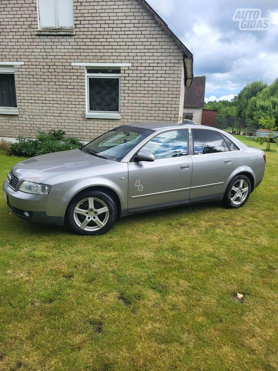 Audi A4 2002 in Kelme, with an engine capacity of 1.80 L and mileage of 306 thousand km for 1500 €, photo 1 on AUTOMOTO.COM.LV