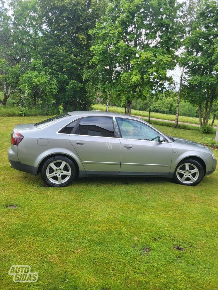 Audi A4 2002 in Kelme, with an engine capacity of 1.80 L and mileage of 306 thousand km for 1500 €, photo 8 on AUTOMOTO.COM.LV