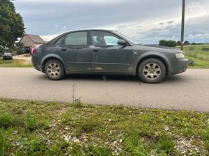 Audi A4 2002 Telšiai, ar dzinēja tilpumu 1.90 L un nobraukumu 300 tūkst. km par 550 €, foto 4 vietnē AUTOMOTO.COM.LV