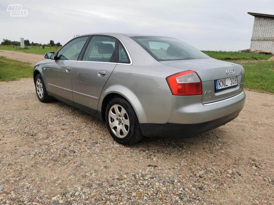 Audi A4 2002 in Elektrenai, with an engine capacity of 1.90 L and mileage of 419 thousand km for 1350 €, photo 4 on AUTOMOTO.COM.LV