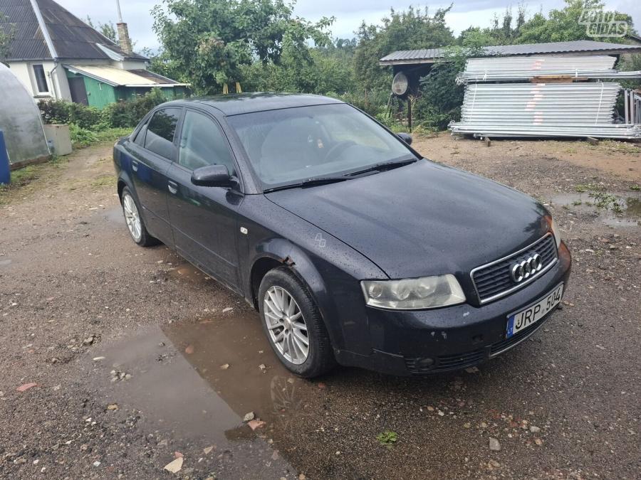 Audi A4 2002 Telšiai, ar dzinēja tilpumu 1.90 L un nobraukumu 300 tūkst. km par 770 €, foto 5 vietnē AUTOMOTO.COM.LV