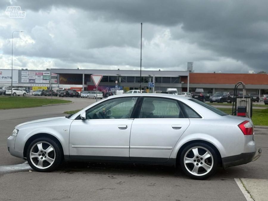 Audi A4 2002 Šilutė, ar dzinēja tilpumu 1.90 L un nobraukumu 450 tūkst. km par 1000 €, foto 8 vietnē AUTOMOTO.COM.LV