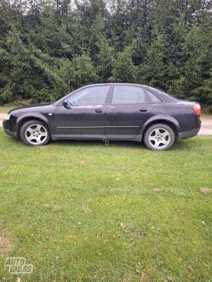 Audi A4 2002 Elektrėnai, ar dzinēja tilpumu 1.90 L un nobraukumu 322 tūkst. km par 1000 €, foto 3 vietnē AUTOMOTO.COM.LV