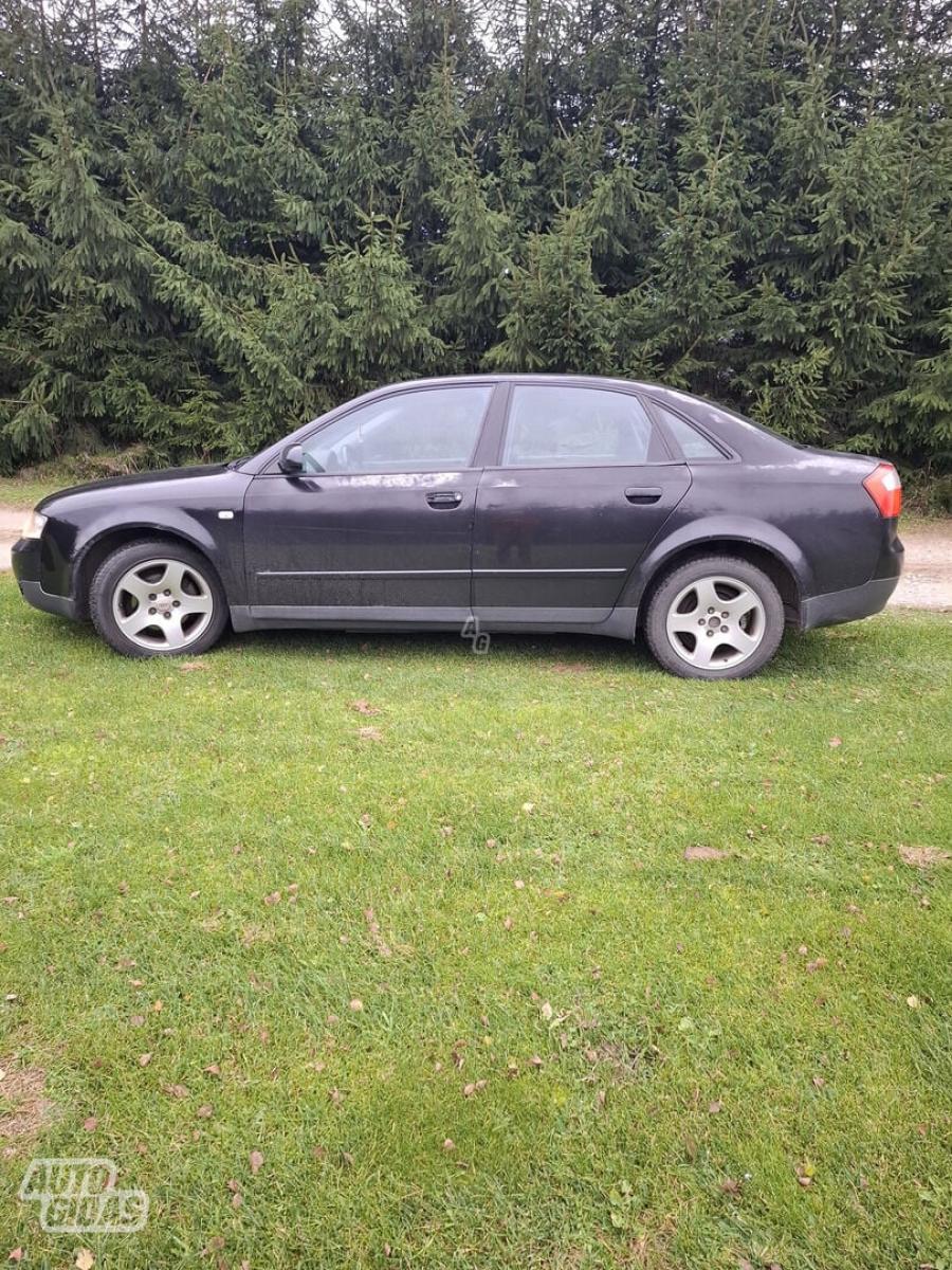 Audi A4 2002 Elektrėnai, ar dzinēja tilpumu 1.90 L un nobraukumu 322 tūkst. km par 1000 €, foto 3 vietnē AUTOMOTO.COM.LV