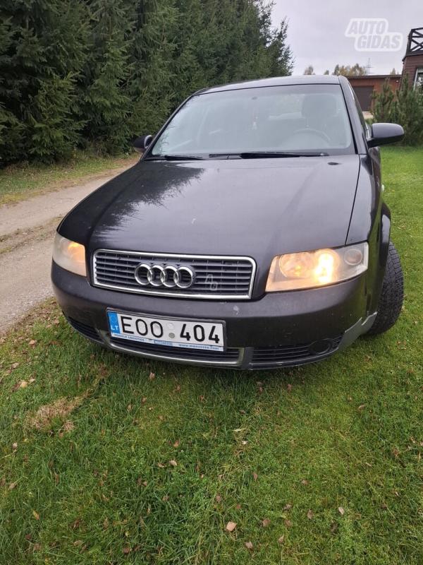 Audi A4 2002 Elektrėnai, ar dzinēja tilpumu 1.90 L un nobraukumu 322 tūkst. km par 1000 €, foto 5 vietnē AUTOMOTO.COM.LV