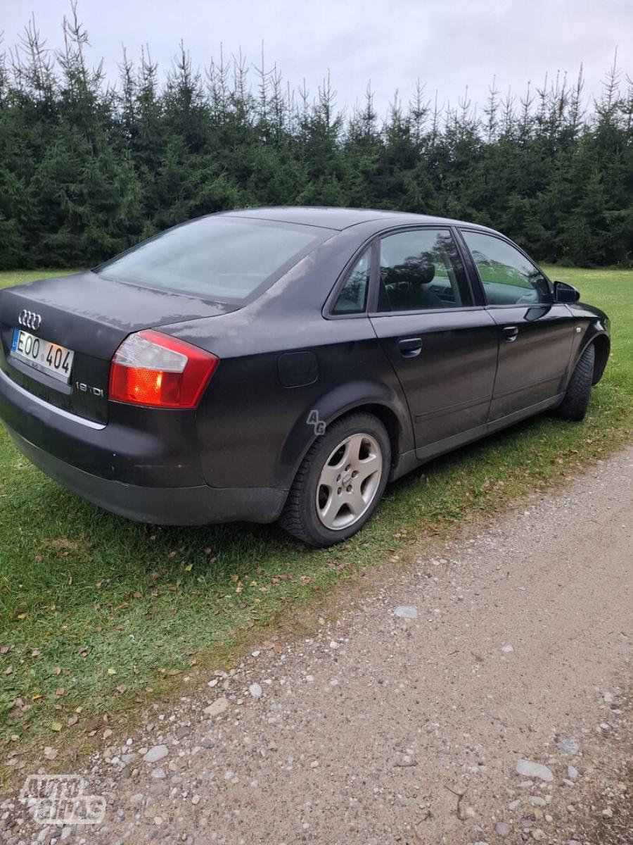 Audi A4 2002 Elektrėnai, ar dzinēja tilpumu 1.90 L un nobraukumu 322 tūkst. km par 1000 €, foto 8 vietnē AUTOMOTO.COM.LV