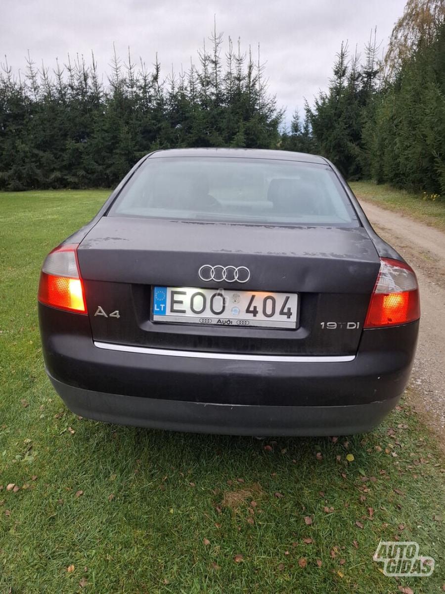 Audi A4 2002 Elektrėnai, ar dzinēja tilpumu 1.90 L un nobraukumu 322 tūkst. km par 1000 €, foto 9 vietnē AUTOMOTO.COM.LV