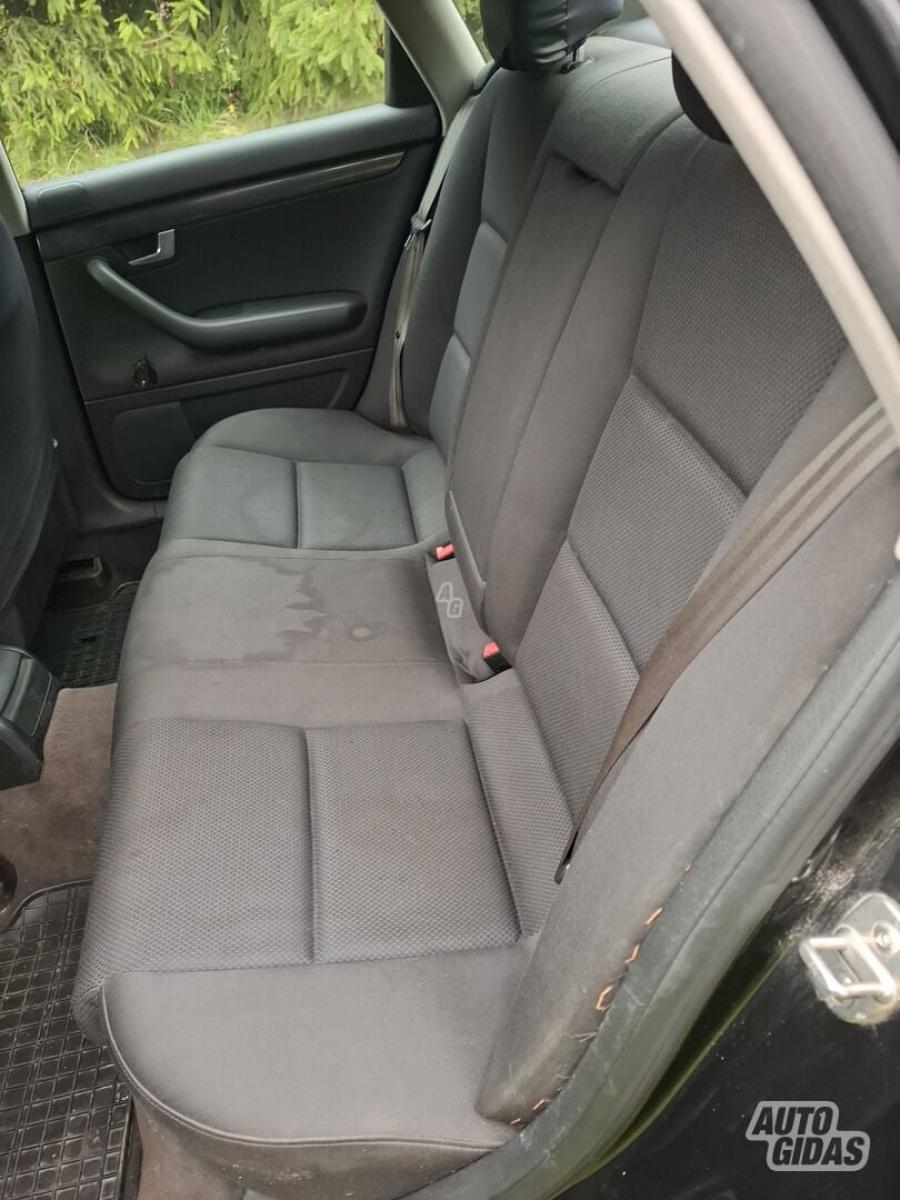 Audi A4 2002 Elektrėnai, ar dzinēja tilpumu 1.90 L un nobraukumu 322 tūkst. km par 1000 €, foto 12 vietnē AUTOMOTO.COM.LV