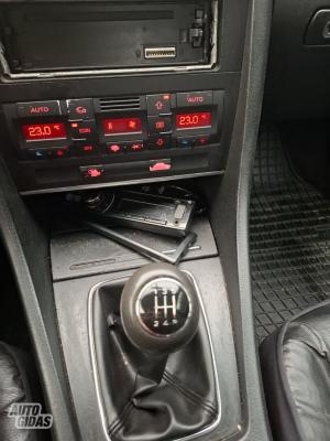 Audi A4 2002 Elektrėnai, ar dzinēja tilpumu 1.90 L un nobraukumu 322 tūkst. km par 1000 €, foto 15 vietnē AUTOMOTO.COM.LV