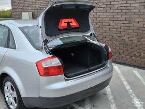 Audi A4 2002 in Vilnius, with an engine capacity of 1.90 L and mileage of 340 thousand km for 1800 €, photo 10 on AUTOMOTO.COM.LV