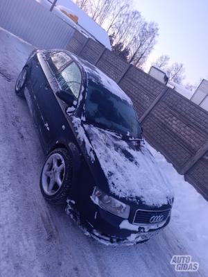 Audi A4 2003 Panevēža, ar dzinēja tilpumu 1.80 L un nobraukumu 180 tūkst. km par 750 €, foto 2 vietnē AUTOMOTO.COM.LV