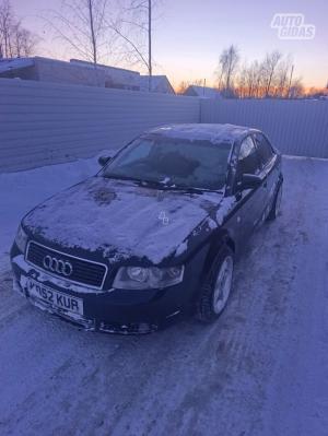 Audi A4 2003 Panevēža, ar dzinēja tilpumu 1.80 L un nobraukumu 180 tūkst. km par 750 €, foto 7 vietnē AUTOMOTO.COM.LV