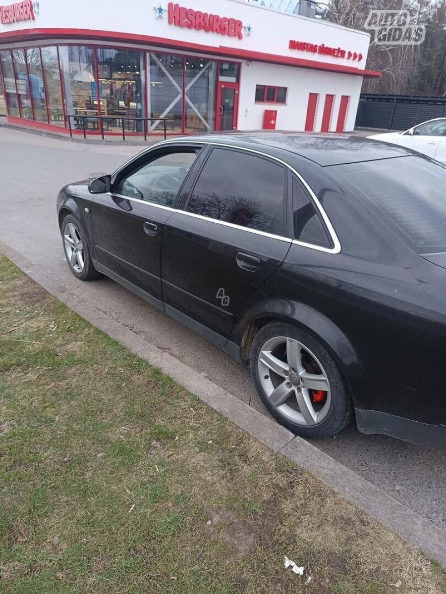 Audi A4 2003 Viļņa, ar dzinēja tilpumu 2.50 L un nobraukumu 314 tūkst. km par 1650 €, foto 6 vietnē AUTOMOTO.COM.LV