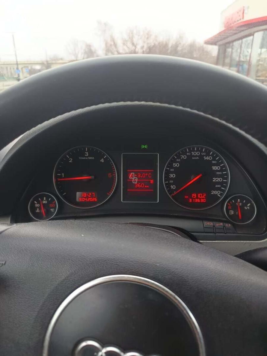 Audi A4 2003 Viļņa, ar dzinēja tilpumu 2.50 L un nobraukumu 314 tūkst. km par 1650 €, foto 7 vietnē AUTOMOTO.COM.LV