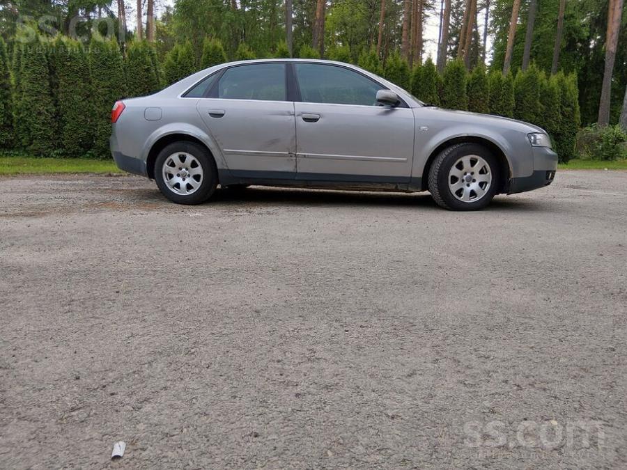 Audi A4 2003 in Riga, with an engine capacity of 2.00 L and mileage of 364 thousand km for 930 €, photo 5 on AUTOMOTO.COM.LV