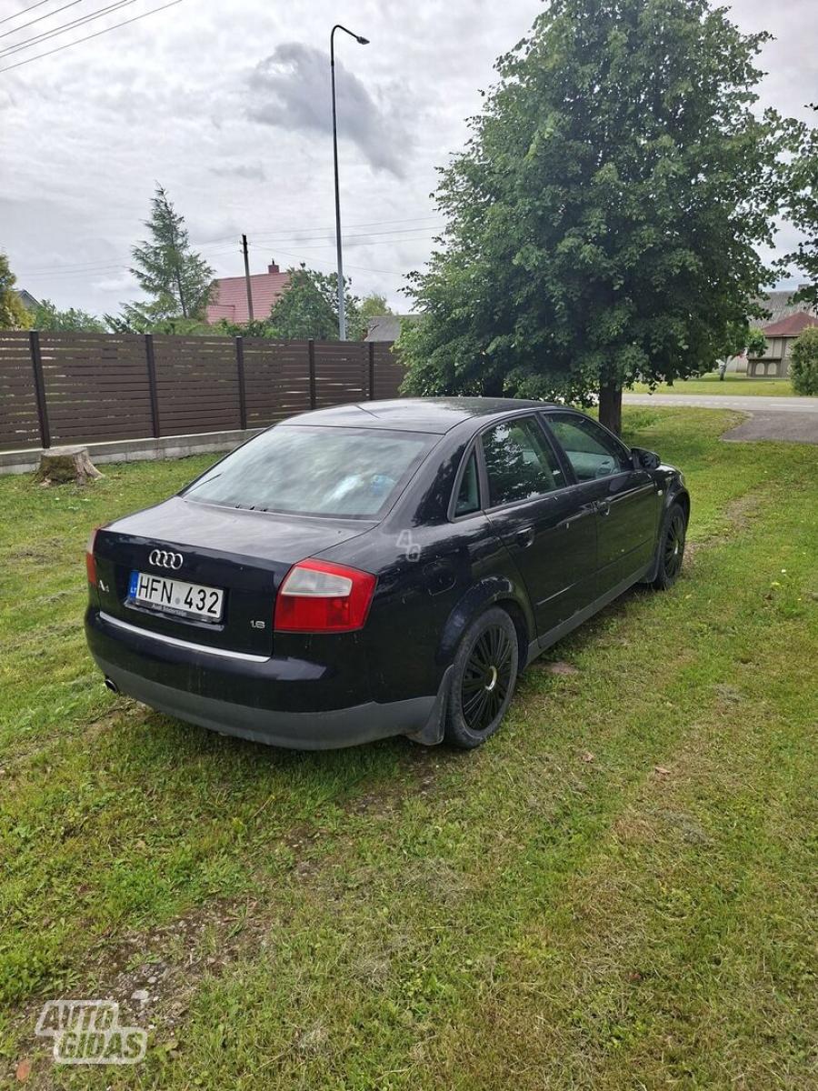 Audi A4 2003 in Kretinga, with an engine capacity of 1.60 L and mileage of 260 thousand km for 550 €, photo 4 on AUTOMOTO.COM.LV