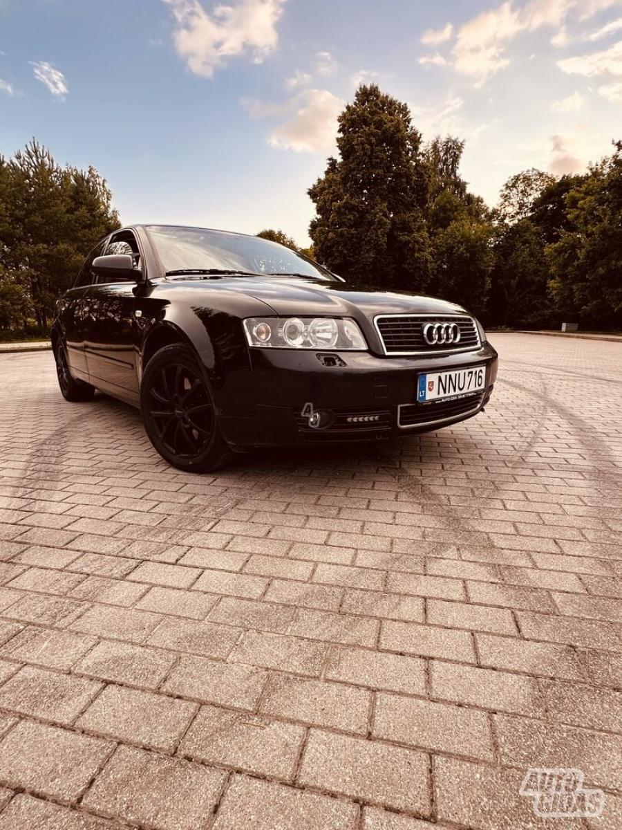 Audi A4 2003 Tauragė, ar dzinēja tilpumu 2.50 L un nobraukumu 332 tūkst. km par 2000 €, foto 3 vietnē AUTOMOTO.COM.LV