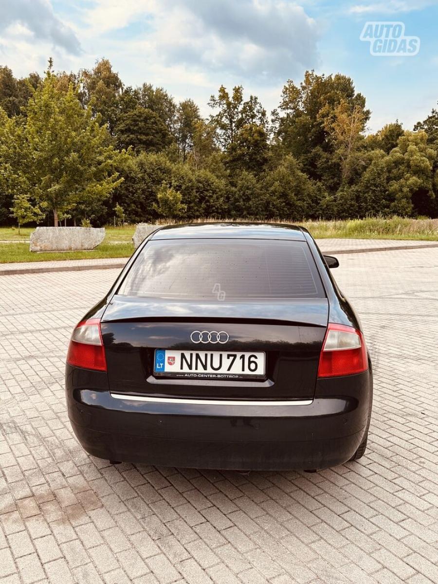 Audi A4 2003 Tauragė, ar dzinēja tilpumu 2.50 L un nobraukumu 332 tūkst. km par 2000 €, foto 8 vietnē AUTOMOTO.COM.LV