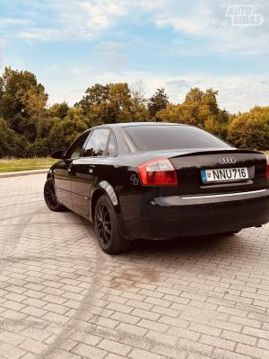 Audi A4 2003 Tauragė, ar dzinēja tilpumu 2.50 L un nobraukumu 332 tūkst. km par 2000 €, foto 10 vietnē AUTOMOTO.COM.LV