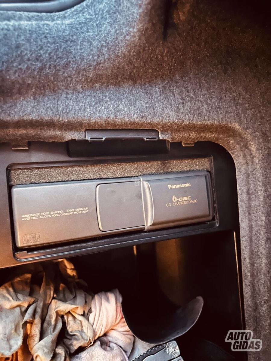 Audi A4 2003 Tauragė, ar dzinēja tilpumu 2.50 L un nobraukumu 332 tūkst. km par 2000 €, foto 23 vietnē AUTOMOTO.COM.LV
