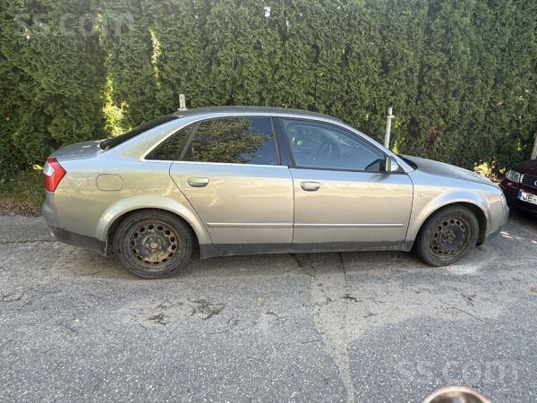 Audi A4 2003 Cēsis, ar dzinēja tilpumu 1.80 L un nobraukumu 377 tūkst. km par 750 €, foto 4 vietnē AUTOMOTO.COM.LV