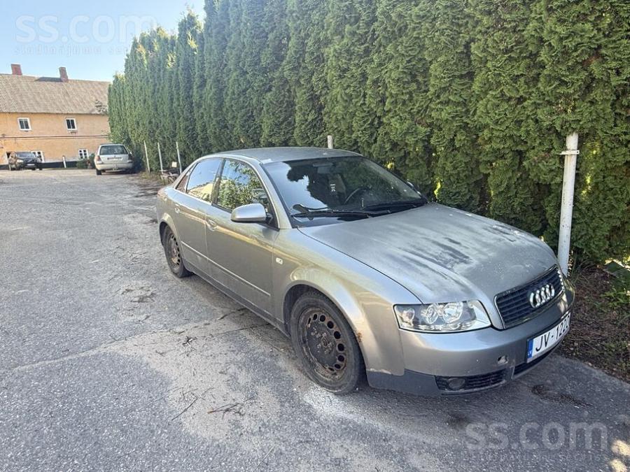 Audi A4 2003 in Cesis, with an engine capacity of 1.80 L and mileage of 377 thousand km for 750 €, photo 6 on AUTOMOTO.COM.LV