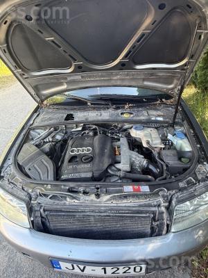 Audi A4 2003 in Cesis, with an engine capacity of 1.80 L and mileage of 377 thousand km for 750 €, photo 8 on AUTOMOTO.COM.LV