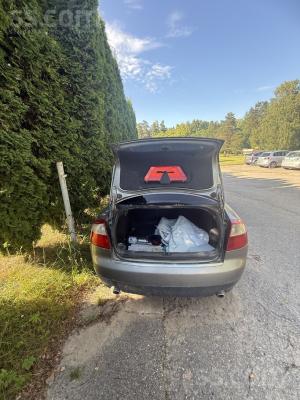 Audi A4 2003 in Cesis, with an engine capacity of 1.80 L and mileage of 377 thousand km for 750 €, photo 15 on AUTOMOTO.COM.LV