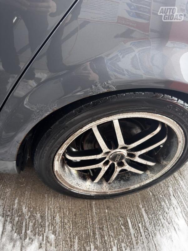 Audi A4 2003 Jonava, ar dzinēja tilpumu 2.50 L un nobraukumu 310 tūkst. km par 1300 €, foto 5 vietnē AUTOMOTO.COM.LV
