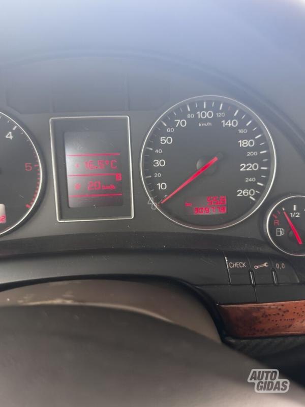 Audi A4 2003 Jonava, ar dzinēja tilpumu 2.50 L un nobraukumu 310 tūkst. km par 1300 €, foto 8 vietnē AUTOMOTO.COM.LV
