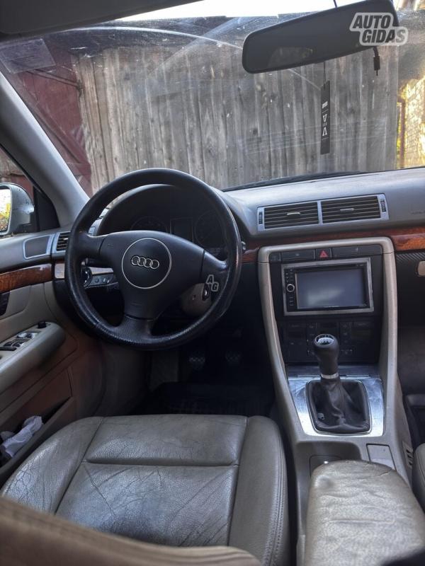 Audi A4 2003 Jonava, ar dzinēja tilpumu 2.50 L un nobraukumu 310 tūkst. km par 1300 €, foto 10 vietnē AUTOMOTO.COM.LV