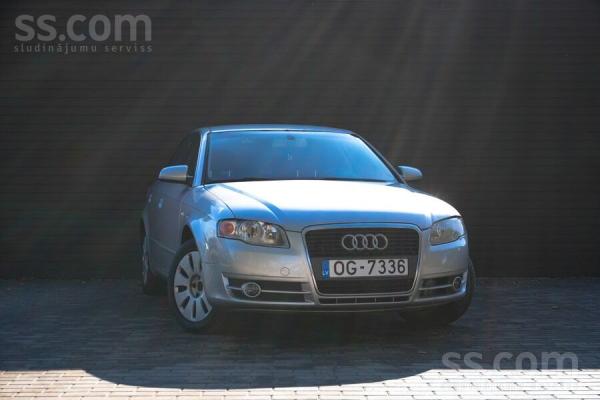 Audi A4 2004 in Riga, with an engine capacity of 2.00 L and mileage of 322 thousand km for 3990 €, photo 2 on AUTOMOTO.COM.LV