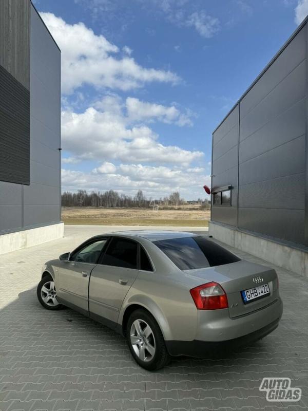 Audi A4 2004 in Siauliai, with an engine capacity of 1.90 L and mileage of 330 thousand km for 1550 €, photo 3 on AUTOMOTO.COM.LV