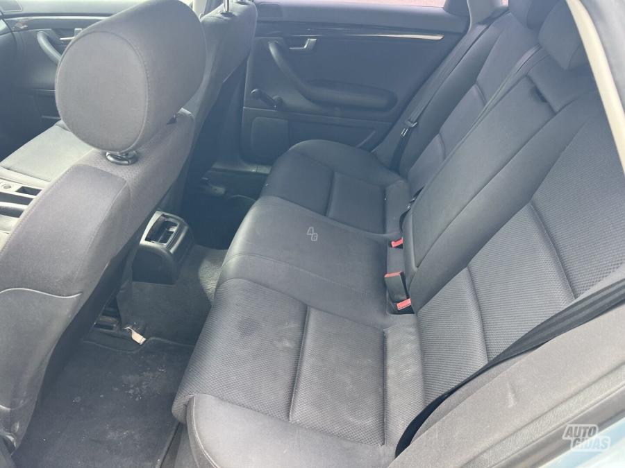 Audi A4 2004 in Siauliai, with an engine capacity of 2.00 L and mileage of 363 thousand km for 599 €, photo 17 on AUTOMOTO.COM.LV