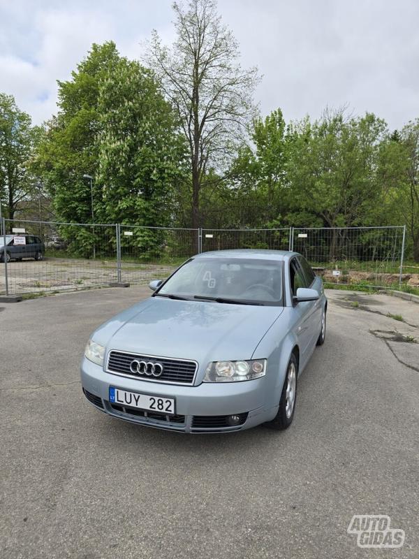 Audi A4 2004 in Siauliai, with an engine capacity of 2.00 L and mileage of 260 thousand km for 1160 €, photo 1 on AUTOMOTO.COM.LV