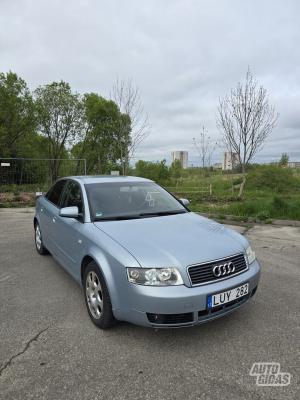 Audi A4 2004 in Siauliai, with an engine capacity of 2.00 L and mileage of 260 thousand km for 1160 €, photo 3 on AUTOMOTO.COM.LV
