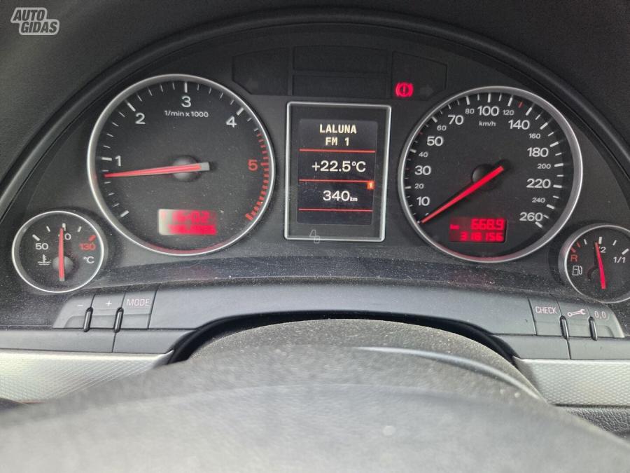 Audi A4 2004 Klaipėda, ar dzinēja tilpumu 2.50 L un nobraukumu 310 tūkst. km par 950 €, foto 14 vietnē AUTOMOTO.COM.LV