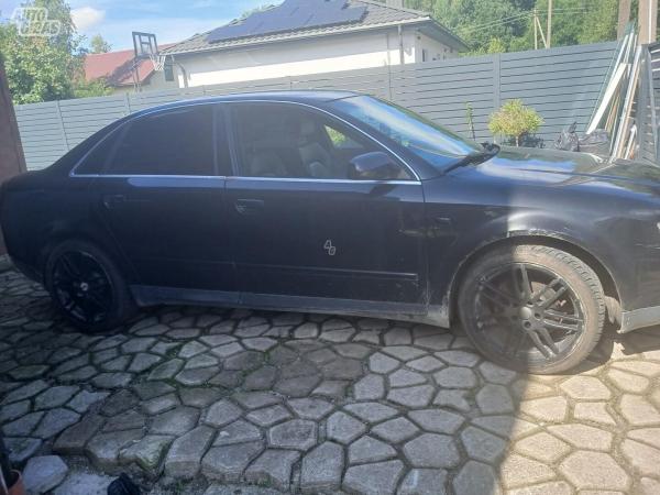 Audi A4 2004 in Klaipeda, with an engine capacity of 1.90 L and mileage of 386 thousand km for 1300 €, photo 2 on AUTOMOTO.COM.LV