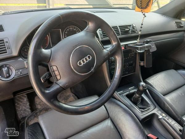 Audi A4 2004 in Klaipeda, with an engine capacity of 1.90 L and mileage of 386 thousand km for 1300 €, photo 6 on AUTOMOTO.COM.LV