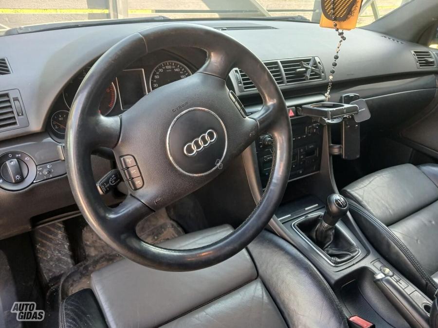 Audi A4 2004 in Klaipeda, with an engine capacity of 1.90 L and mileage of 386 thousand km for 1300 €, photo 7 on AUTOMOTO.COM.LV