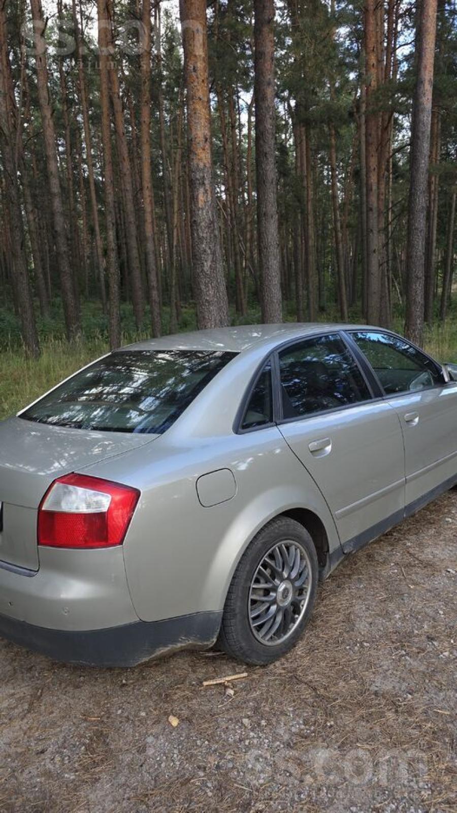 Audi A4 2004 Daugavpils, ar dzinēja tilpumu 1.90 L un nobraukumu 432 tūkst. km par 1700 €, foto 6 vietnē AUTOMOTO.COM.LV