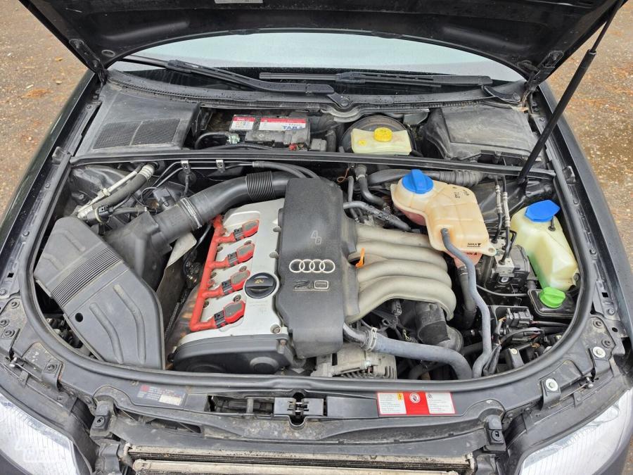 Audi A4 2004 in Alytus, with an engine capacity of 2.00 L and mileage of 252 thousand km for 1100 €, photo 7 on AUTOMOTO.COM.LV