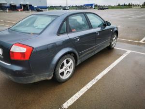 Audi A4 2004 in Ukmerge, with an engine capacity of 1.90 L and mileage of 280 thousand km for 1400 €, photo 5 on AUTOMOTO.COM.LV